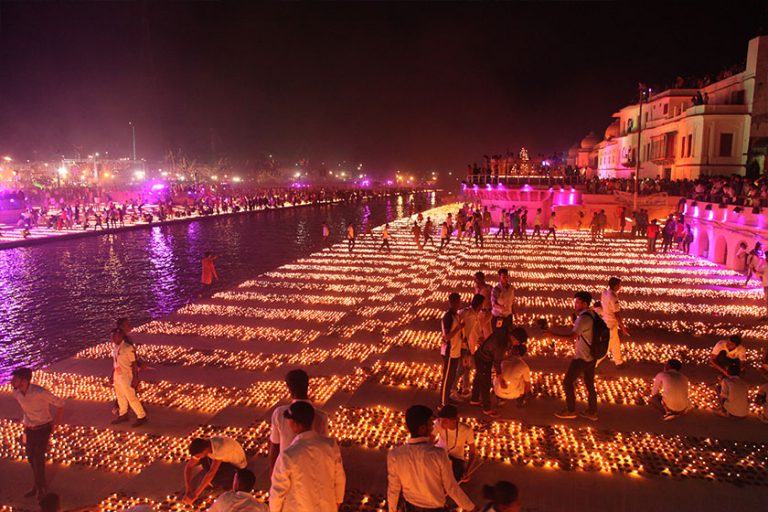 Deepotsav in Ayodhya: A Grand Celebration of Light and Heritage – UP ...